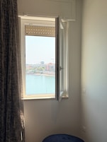 Apartamento Familiar, varanda, vista para o mar