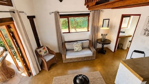 Quarto Básico, pátio, vista para a montanha | Vista do quarto