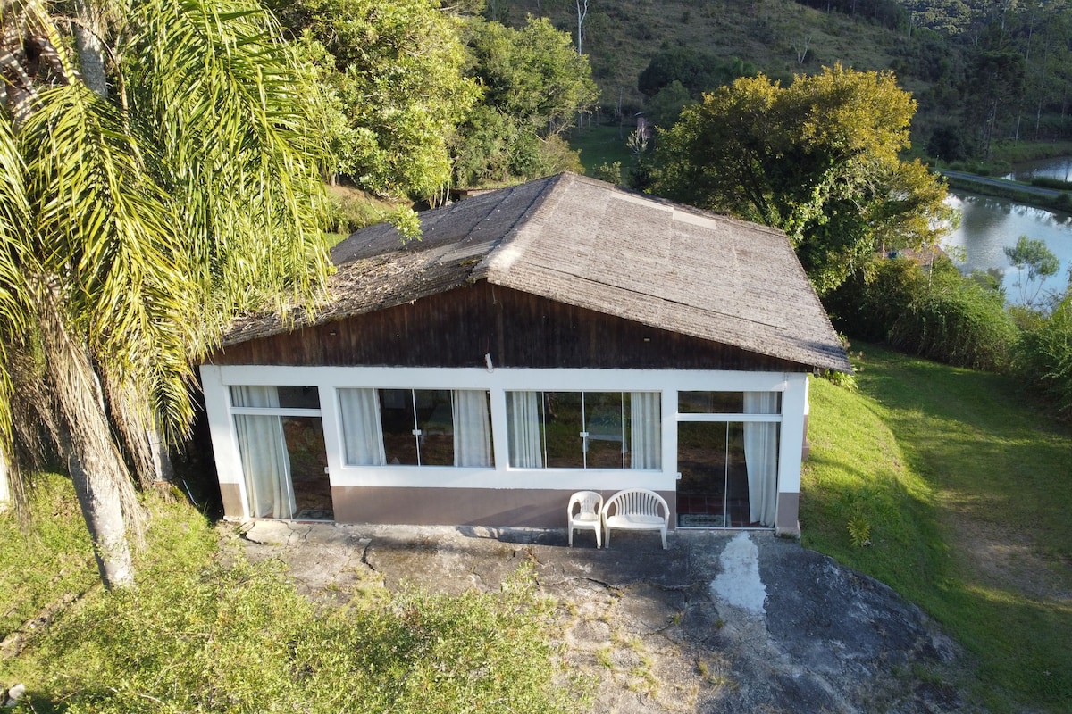 Apartamento básico | Banheiro