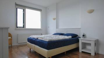 Apartamento | 2 quartos, ferro/tábua de engomar, com mobília individualizada