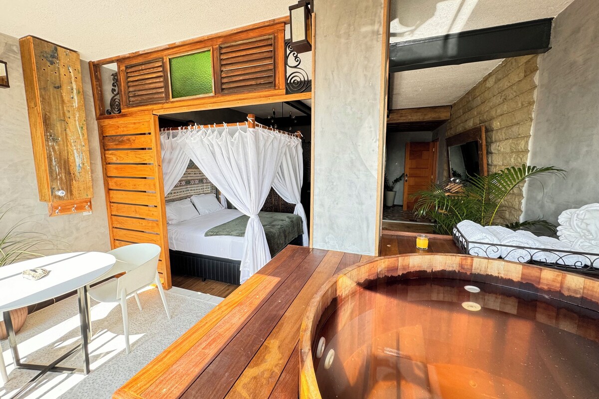Quarto casal ou duplo superluxo, vista para a cidade | Camas com colchões de espuma com sistema de memória, frigobar