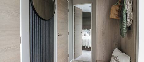 2 quartos, Wi-Fi de cortesia, individualmente decorados