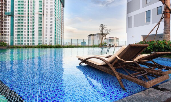 Gobyhome - Rivergate Residence Infi Pool - Hô Chi Minh-Ville