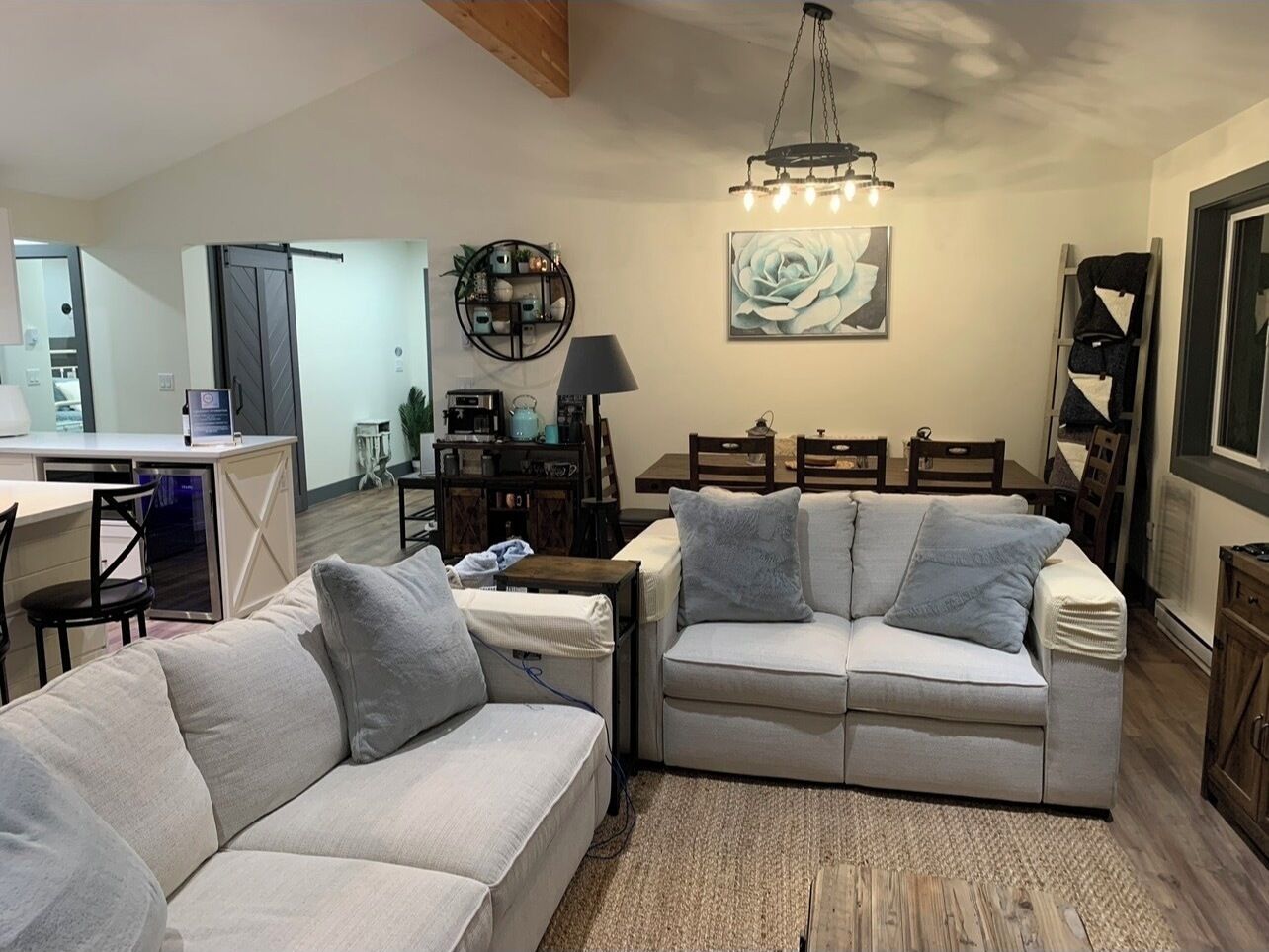 Luxury Ranch Home In The Mountains In Quad Country Near Manning Park Ski Resort. - Sunshine Valley