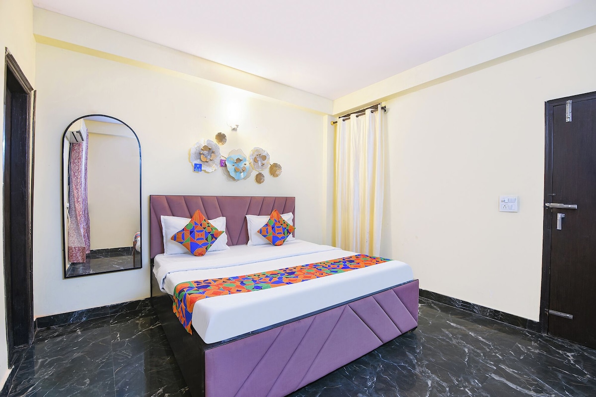 Quarto Premium | Lençóis de algodão egípcio, roupa de alta qualidade, cofre no quarto 