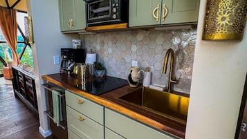 Villa Deluxe, varanda, vista para a montanha | Cozinha privada
