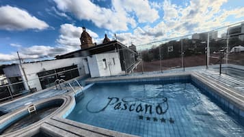 Piscina externa