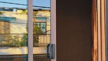 Quarto Quádruplo Familiar, Vista para a cidade | Pormenores do exterior