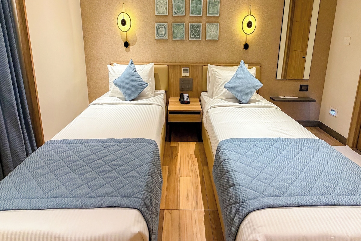 Quarto duplo luxo | Roupas de cama premium, Wi-Fi de cortesia, roupa de cama