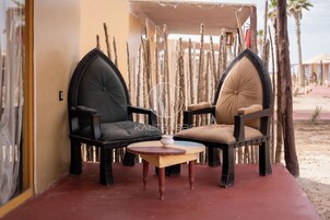 Quarto Quádruplo Comfort, pátio, vista para a montanha | Terraço/pátio interior