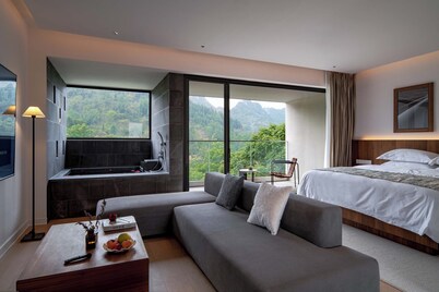 Zhiye Resort Hotel