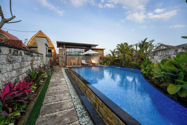 Piscina exterior