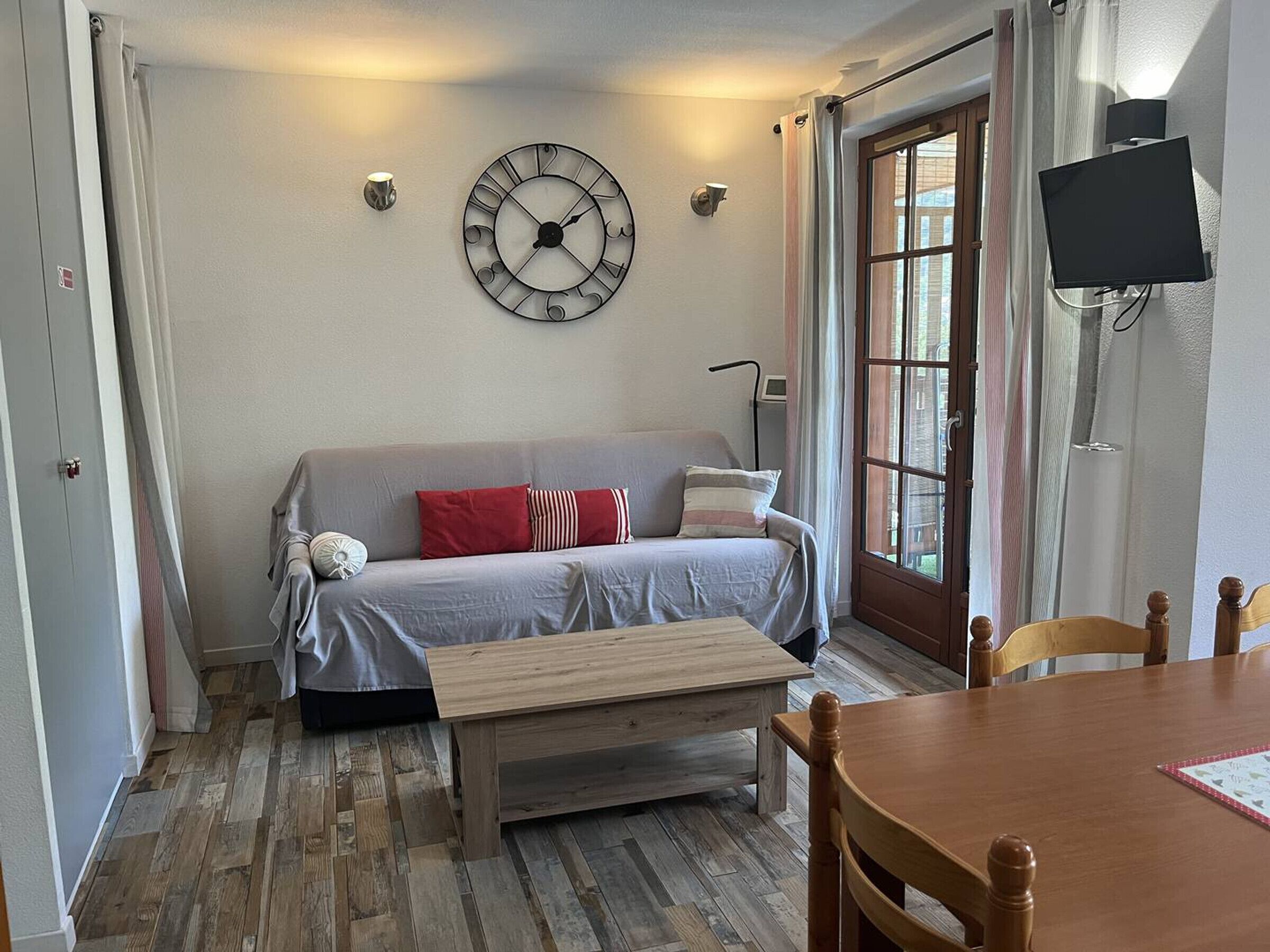 Charming Apartment, Mountain View - 4 Guests - Cauterets