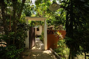 Bungalow Romântico, vista para o jardim | Terrenos do alojamento