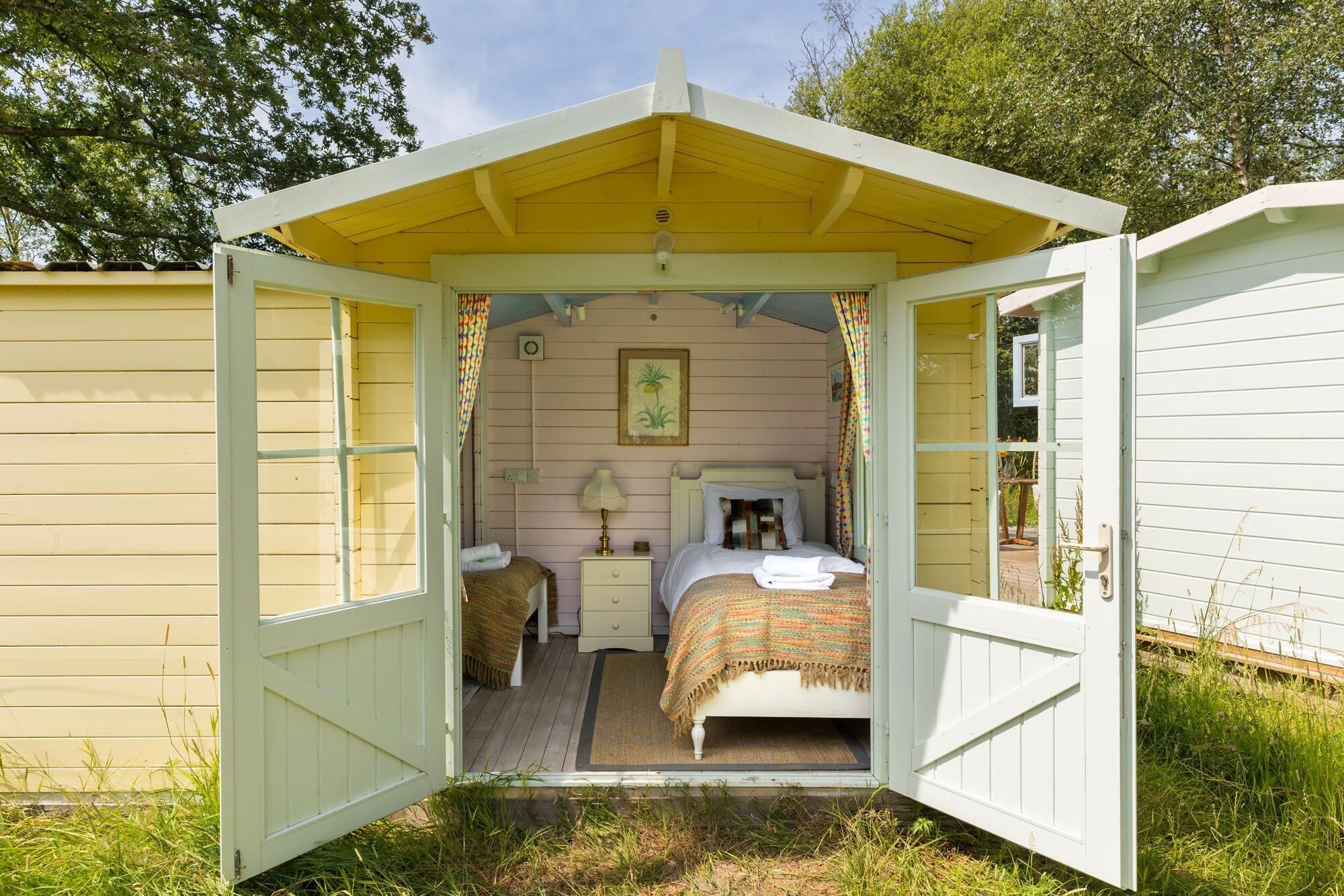 Gorgeous Luxury Cabin In The Woods - Cotswolds - Pass The Keys - Kingham