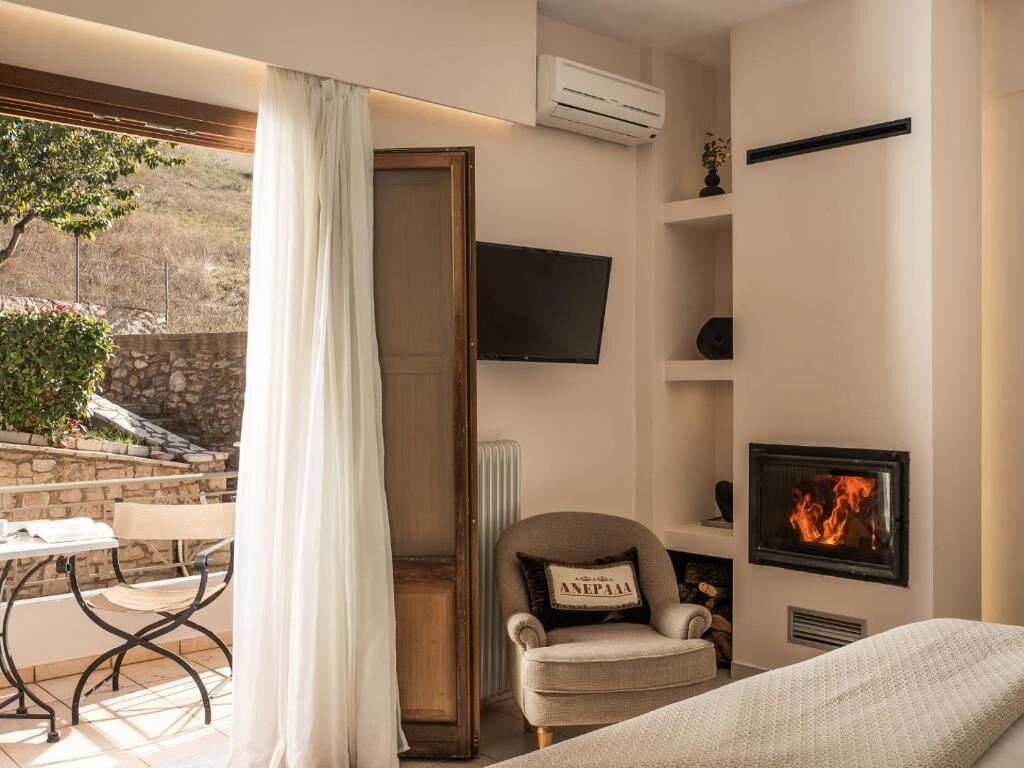 Quarto casal ou duplo, sacada, vista para a montanha | Parte interna