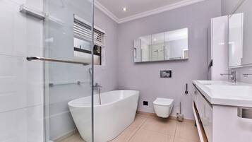 Casa, 3 quartos, acessível, fumadores | Casa de banho