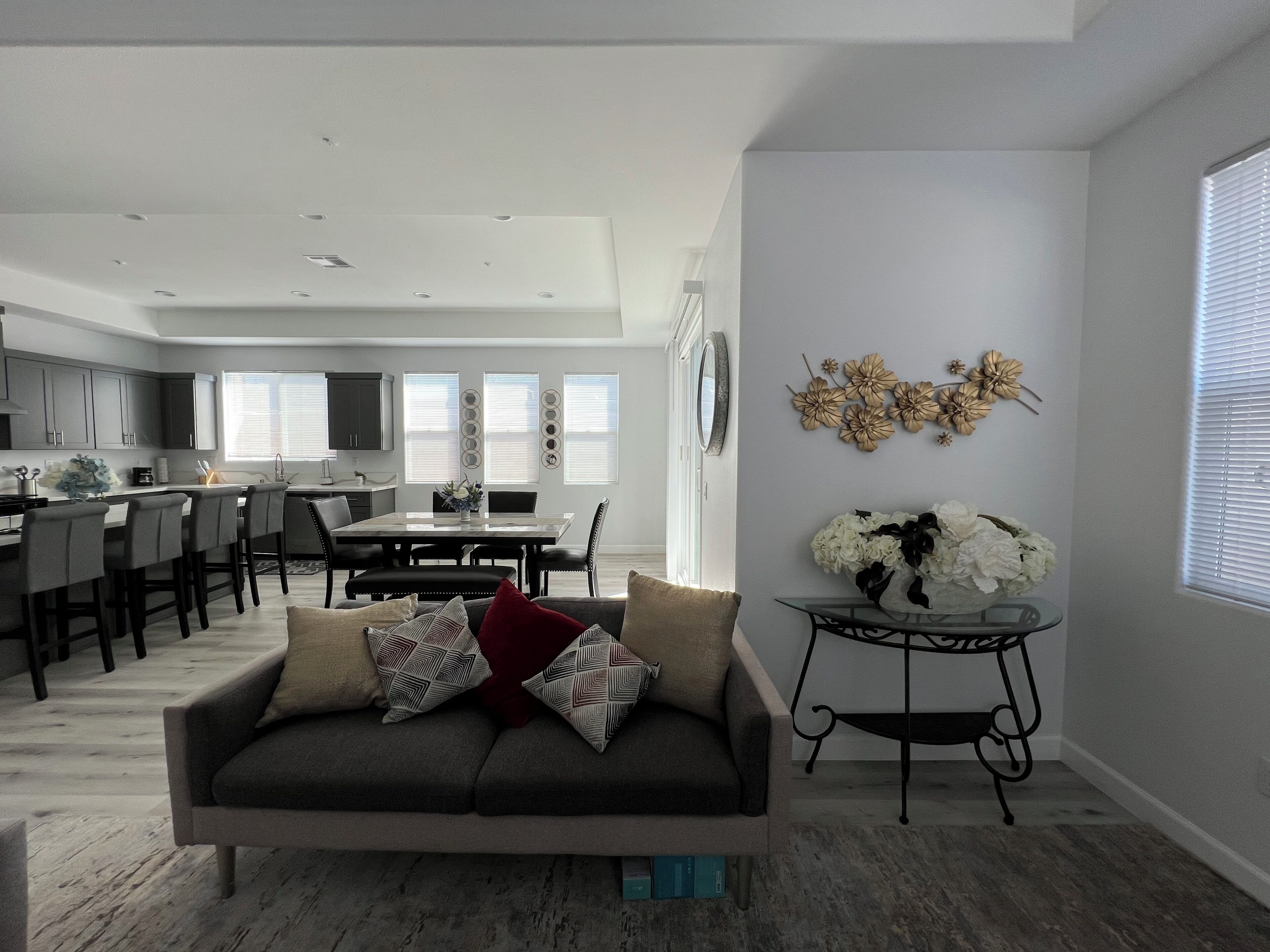 3-bedroom House In Lovely Santa Ana With Ac And Comfort - Buena Park, CA