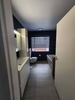 Casa, 3 quartos | Casa de banho