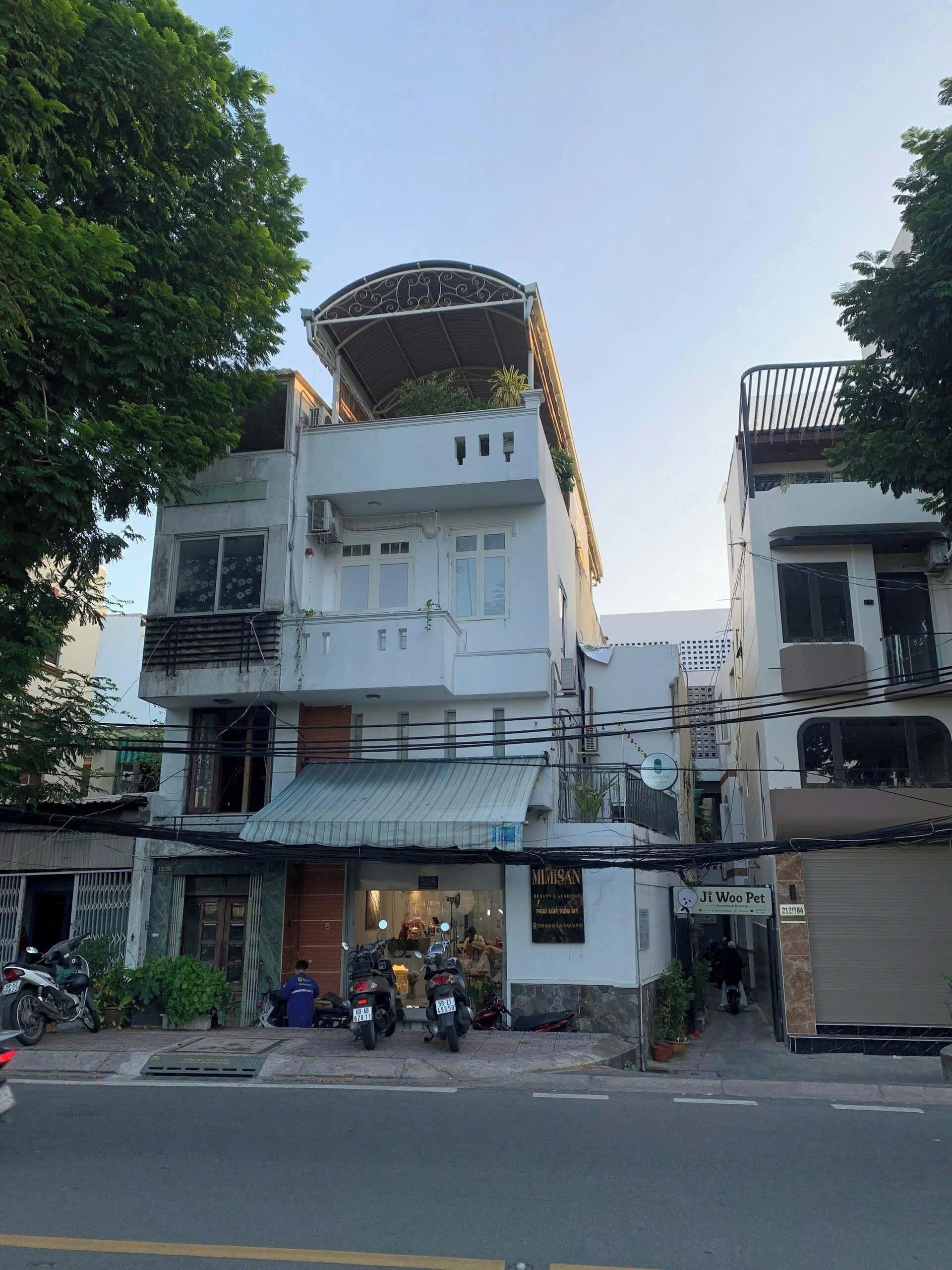 Fachada