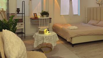 Estúdio Superior, kitchenette | Secretária, Wi-fi grátis, roupa de cama fornecida