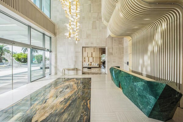 Tropic Moderne Beachside Residences - Da Nang