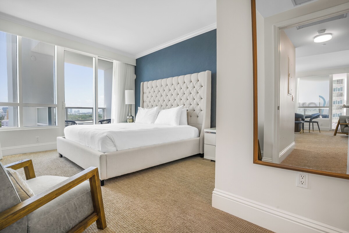 Apartamento superluxo | Ferros/tábuas de passar roupa, Wi-Fi de cortesia, roupa de cama
