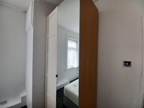 Quarto casal luxo, vista para o jardim | Parte interna