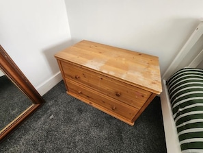 Quarto casal luxo, vista para o jardim | Cortinas blackout, quartos à prova de som, Wi-Fi de cortesia