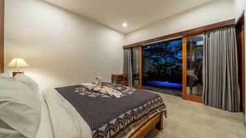 Vila design, 2 quartos, piscina particular | Cofres nos quartos, Wi-Fi de cortesia, roupa de cama