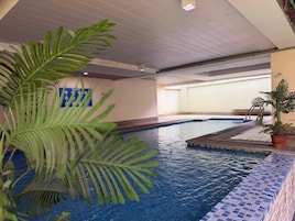 Piscina interior 