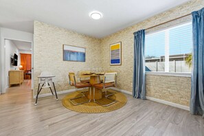 Casa | 3 quartos, internet de alta velocidade 