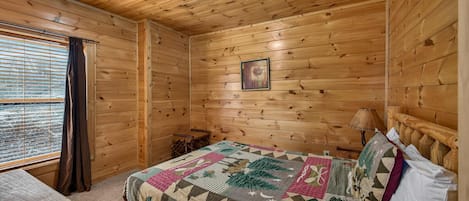 Casa | 8 quartos, acesso à internet de alta velocidade