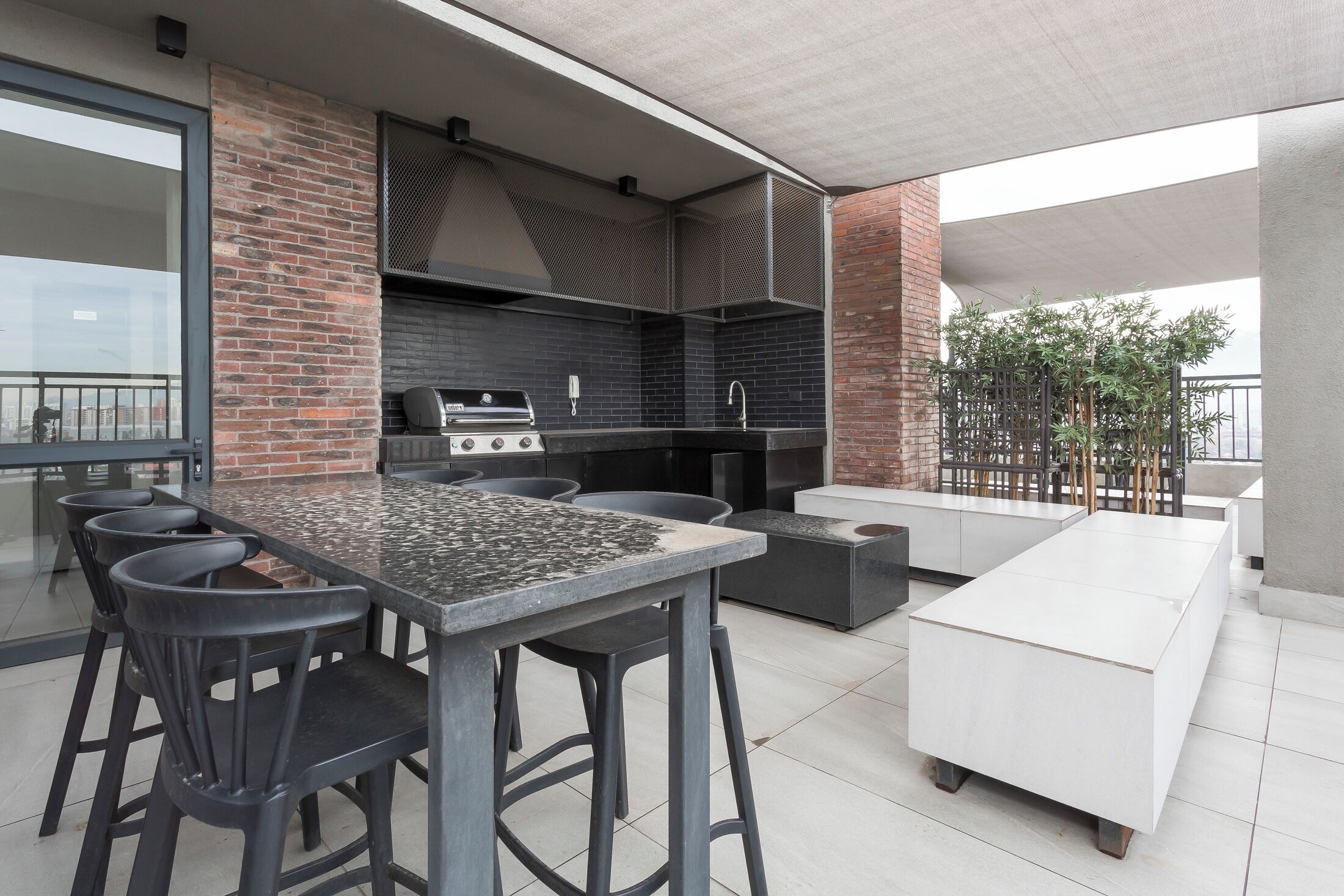 Apartamento | Refeições ao ar livre