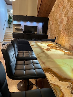Apartamento, 2 quartos | Interior