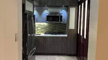 Apartamento, 2 quartos | Cozinha privada