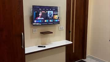 Quarto Duplo Básico | Secretária, secretária adequada para computadores portáteis