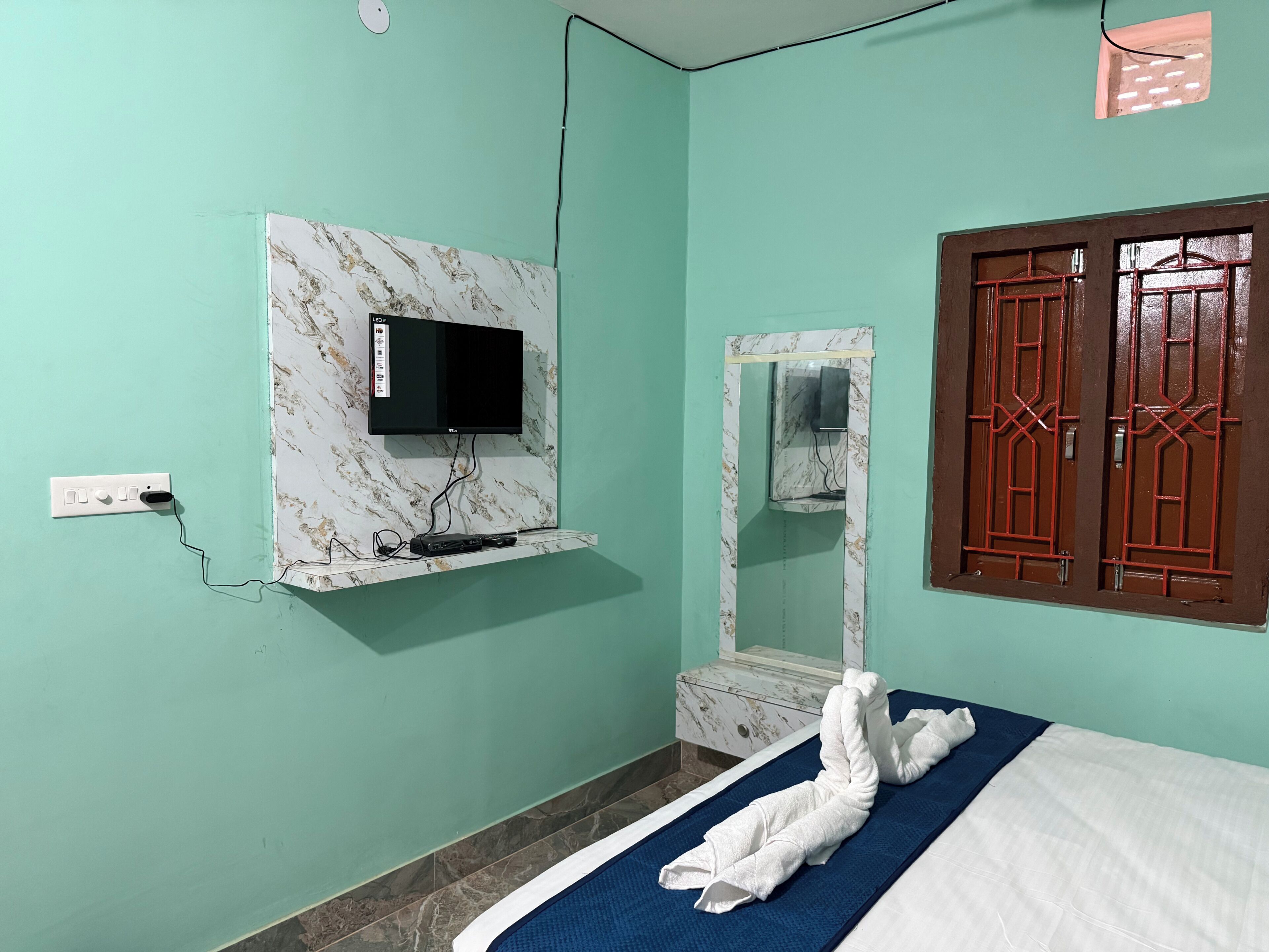 Quarto luxo, vista para a cidade | Roupa de cama