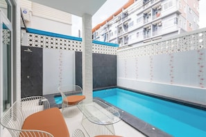 Villa, 4 quartos, acessível, fumadores | Piscina | Piscina interior 