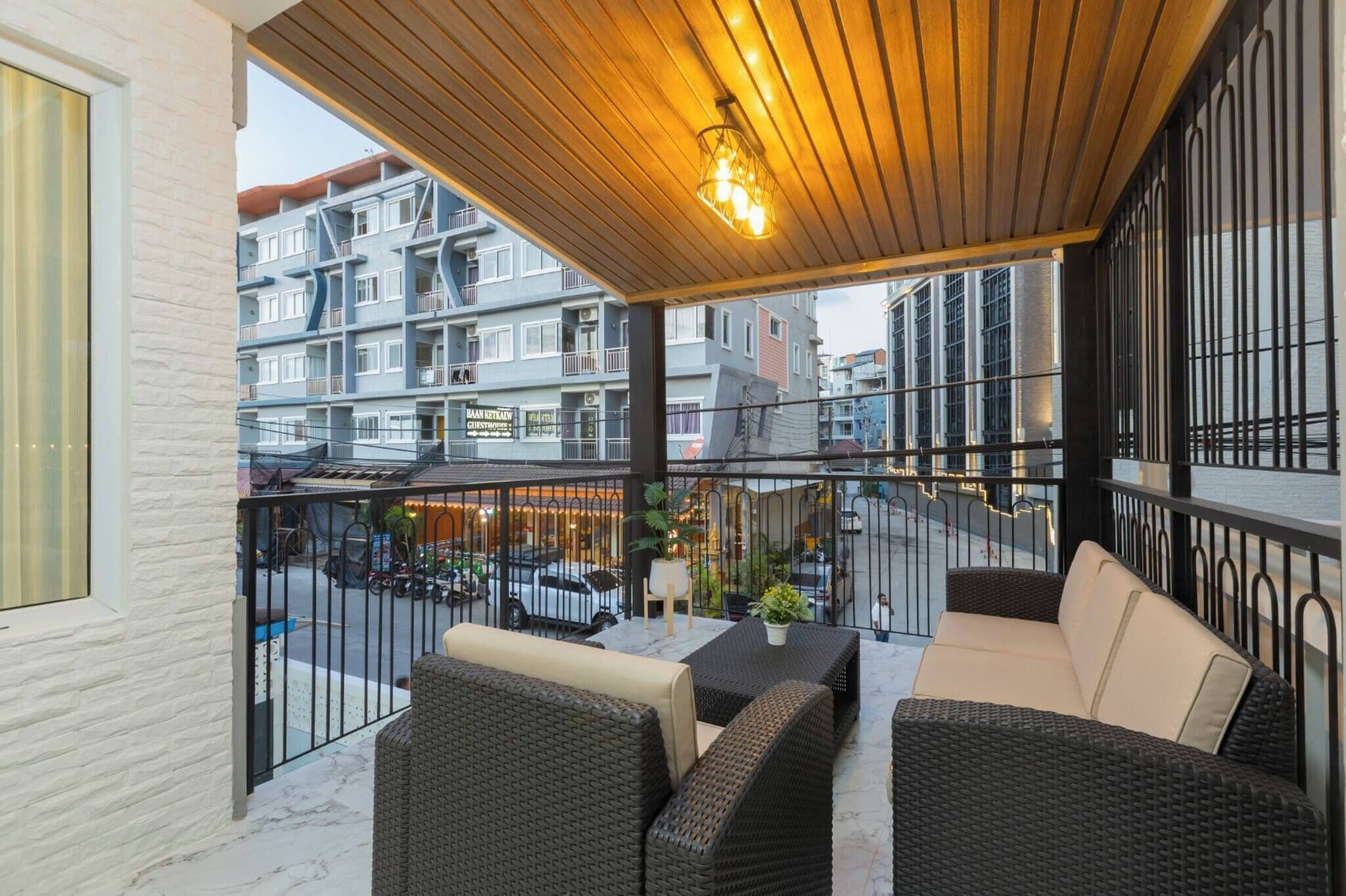 Villa, 4 quartos, acessível, fumadores | Varanda