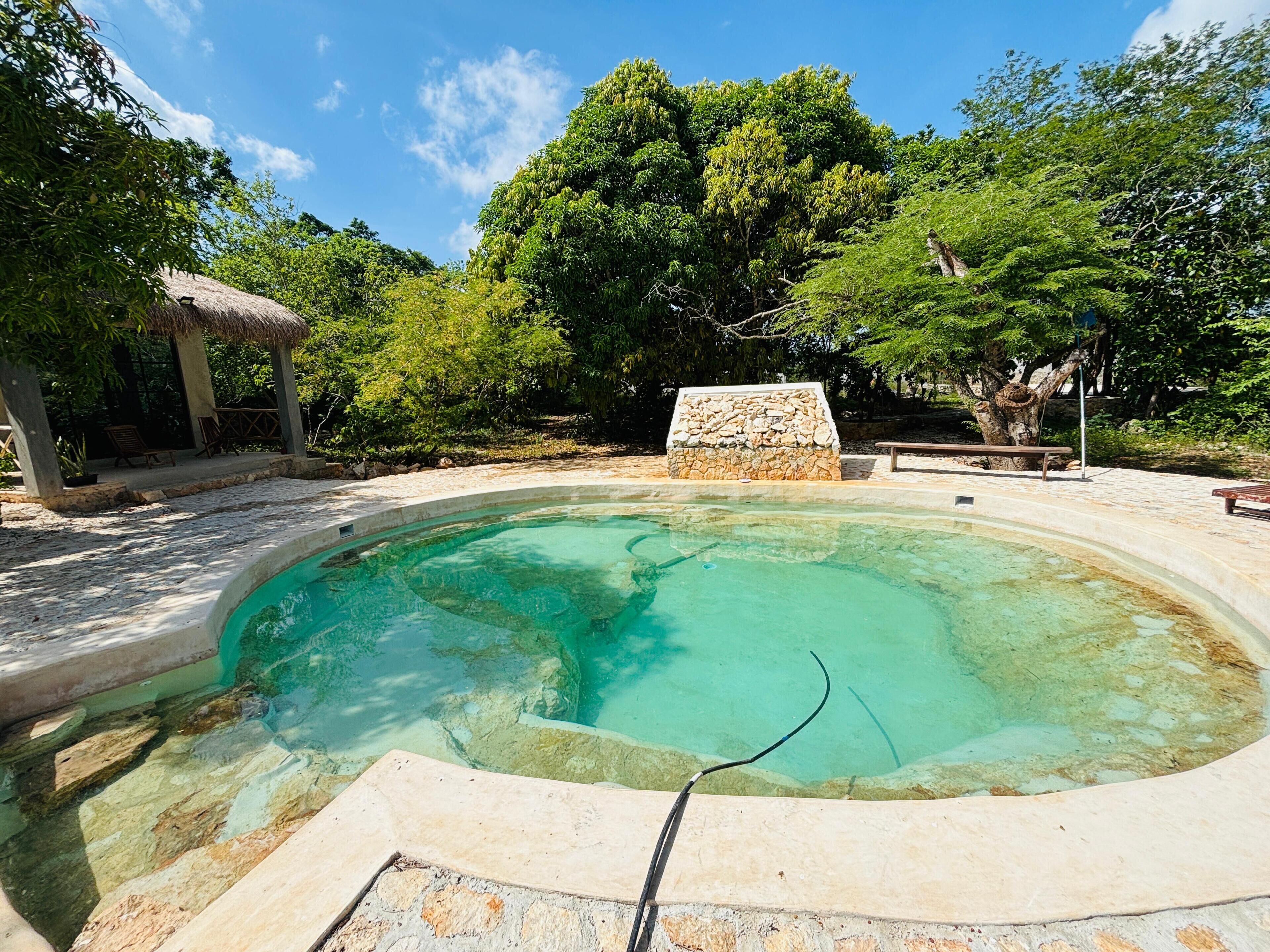 2 piscinas externas