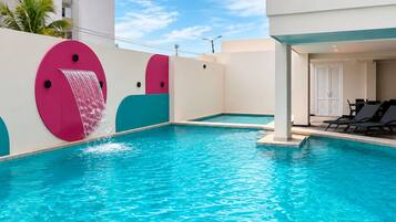 Piscina exterior
