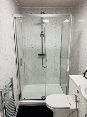 Dormitório compartilhado, 1 quarto, acessível | Banheiro