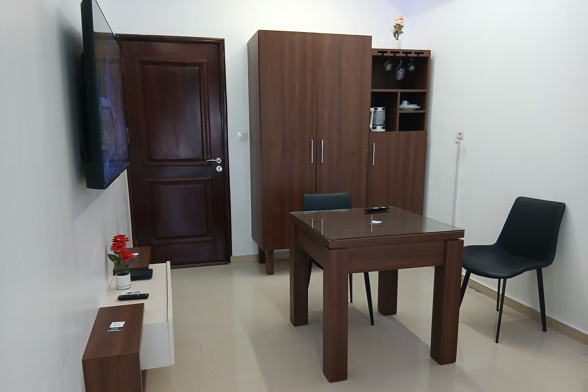 Quarto superior | Escrivaninha, espaço de trabalho para notebook, Wi-Fi de cortesia