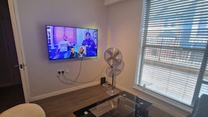 Apartamento, 1 quarto, acessível, sacada | Sala de estar
