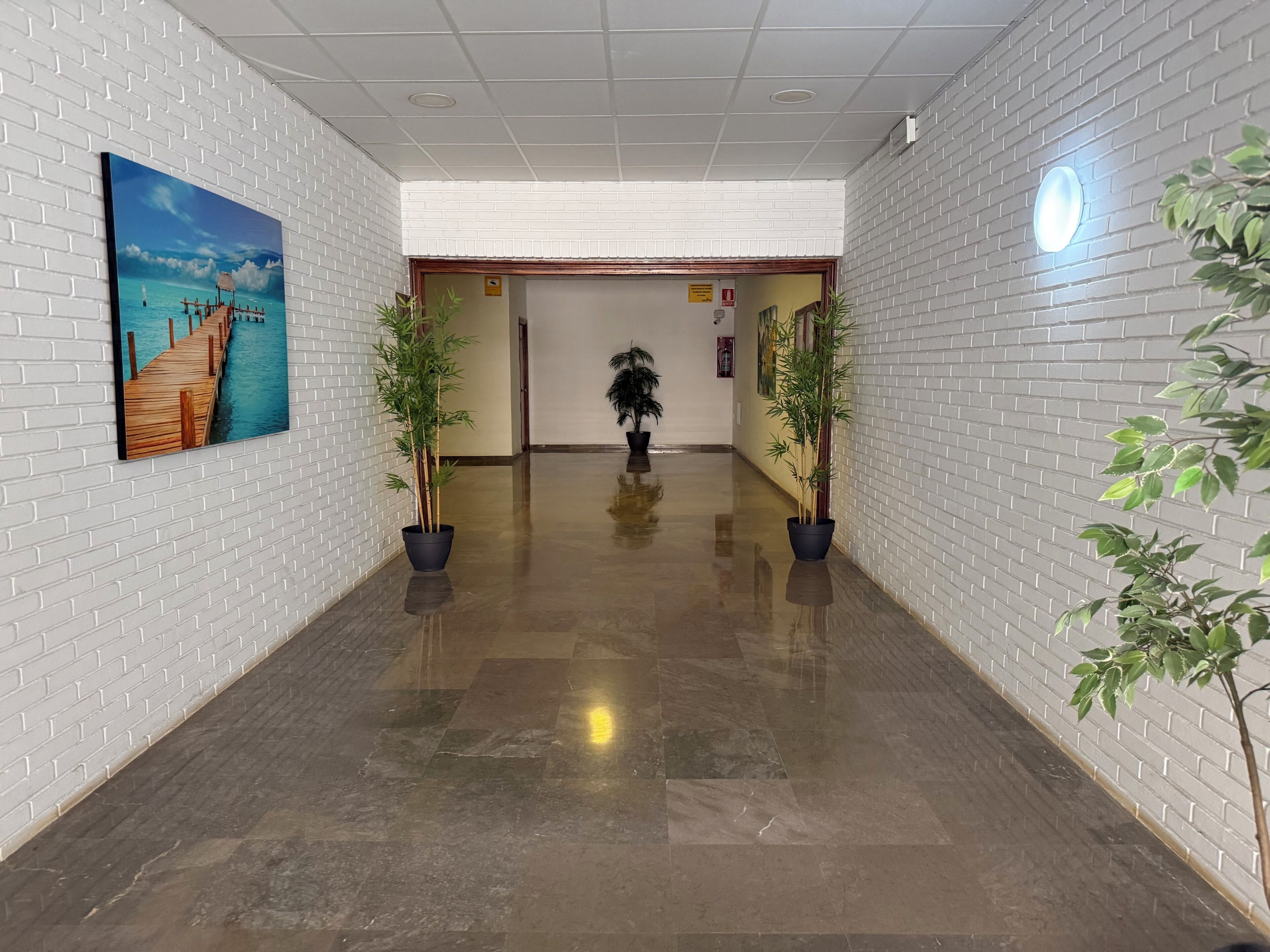 Entrada (vista interior)