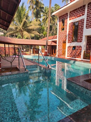 Piscina exterior 