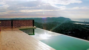 Piscina externa