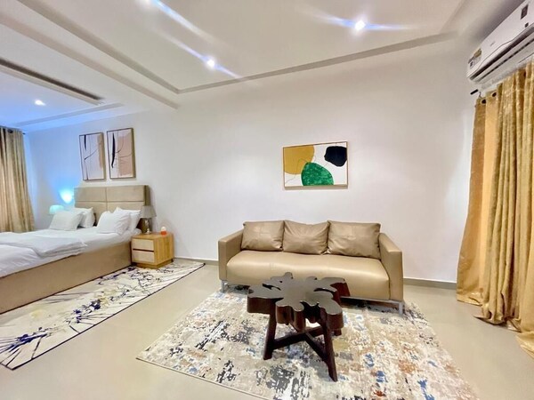 Wii Apartments And Suites - Ibadan