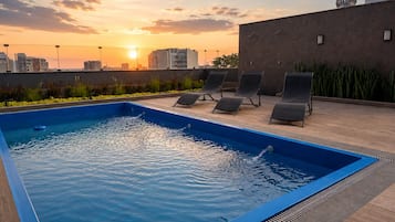 Piscina exterior